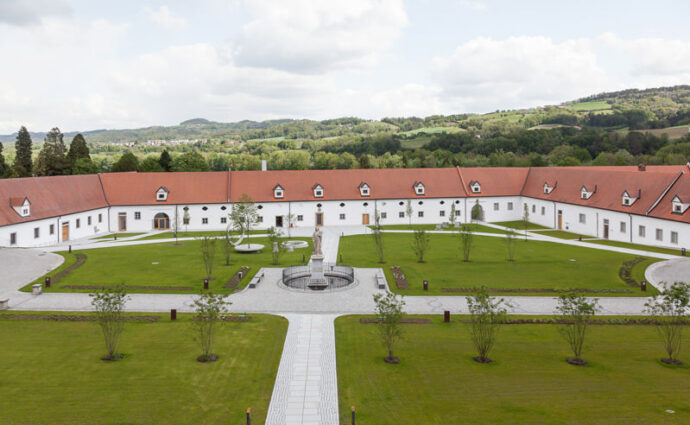 Zisterzienserstift - Stift Wilhering | Stift Wilhering